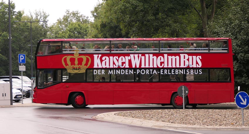 Nachrichten Minden/Porta Westfalica - Kaiser Wilhelm Bus auf letzter ...